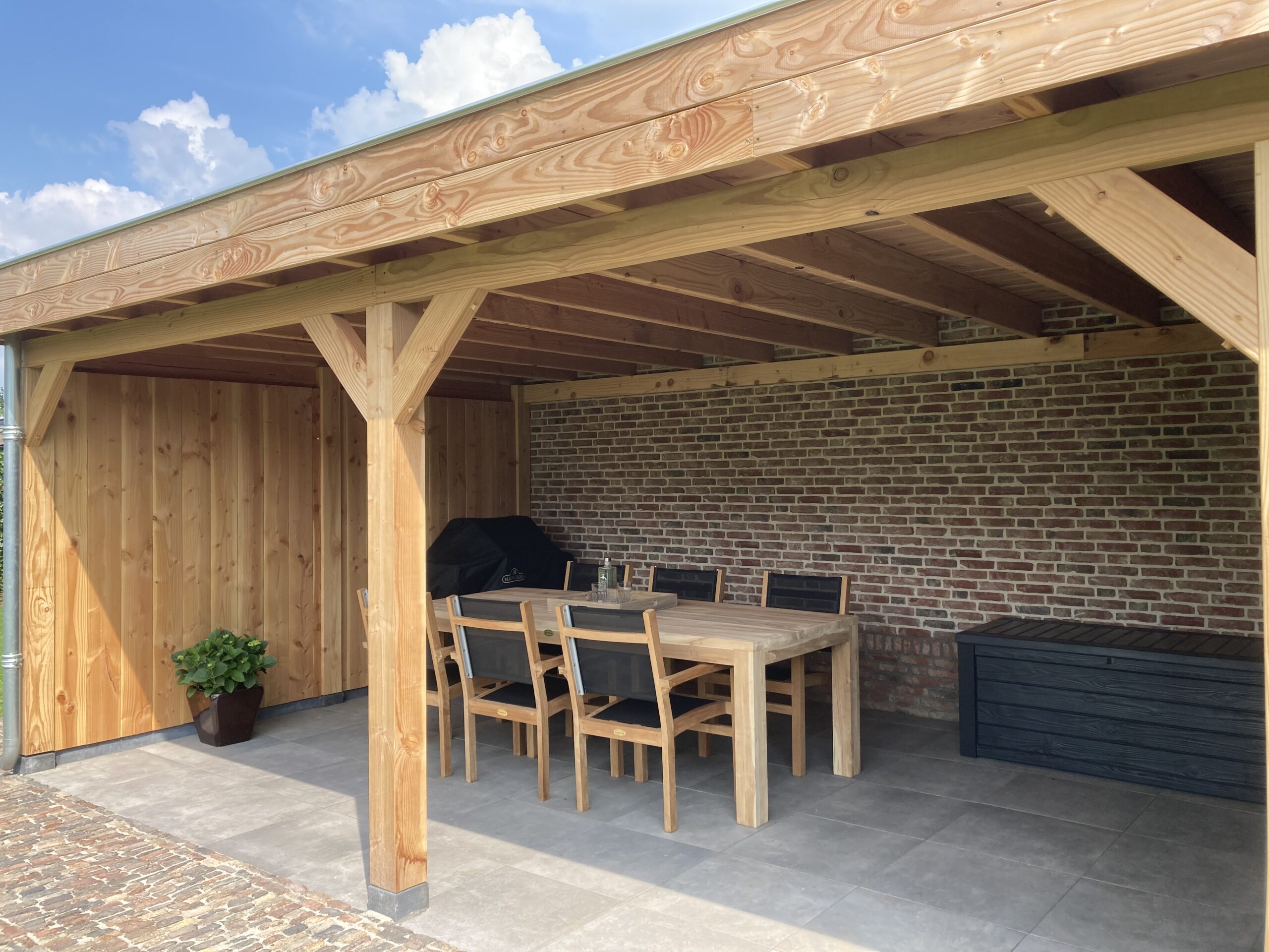 Maatwerk overkapping, Oene – Jaco den Boer